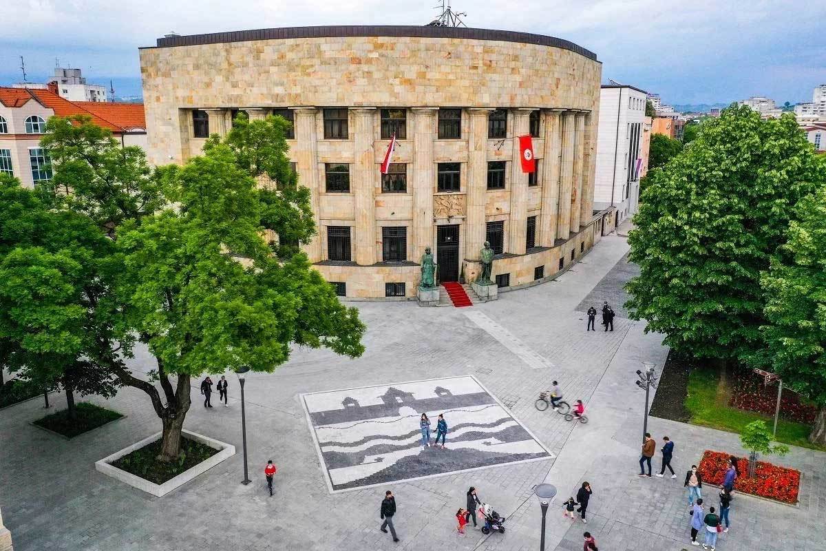 Information for incoming students and staff | UNIBL