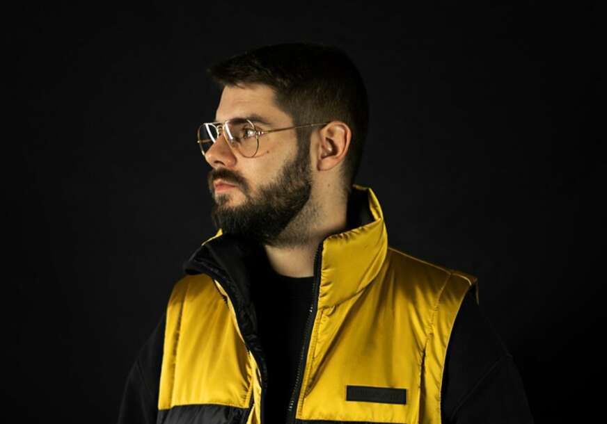 Zlatna medalja za plakat Stefana Mijića | UNIBL